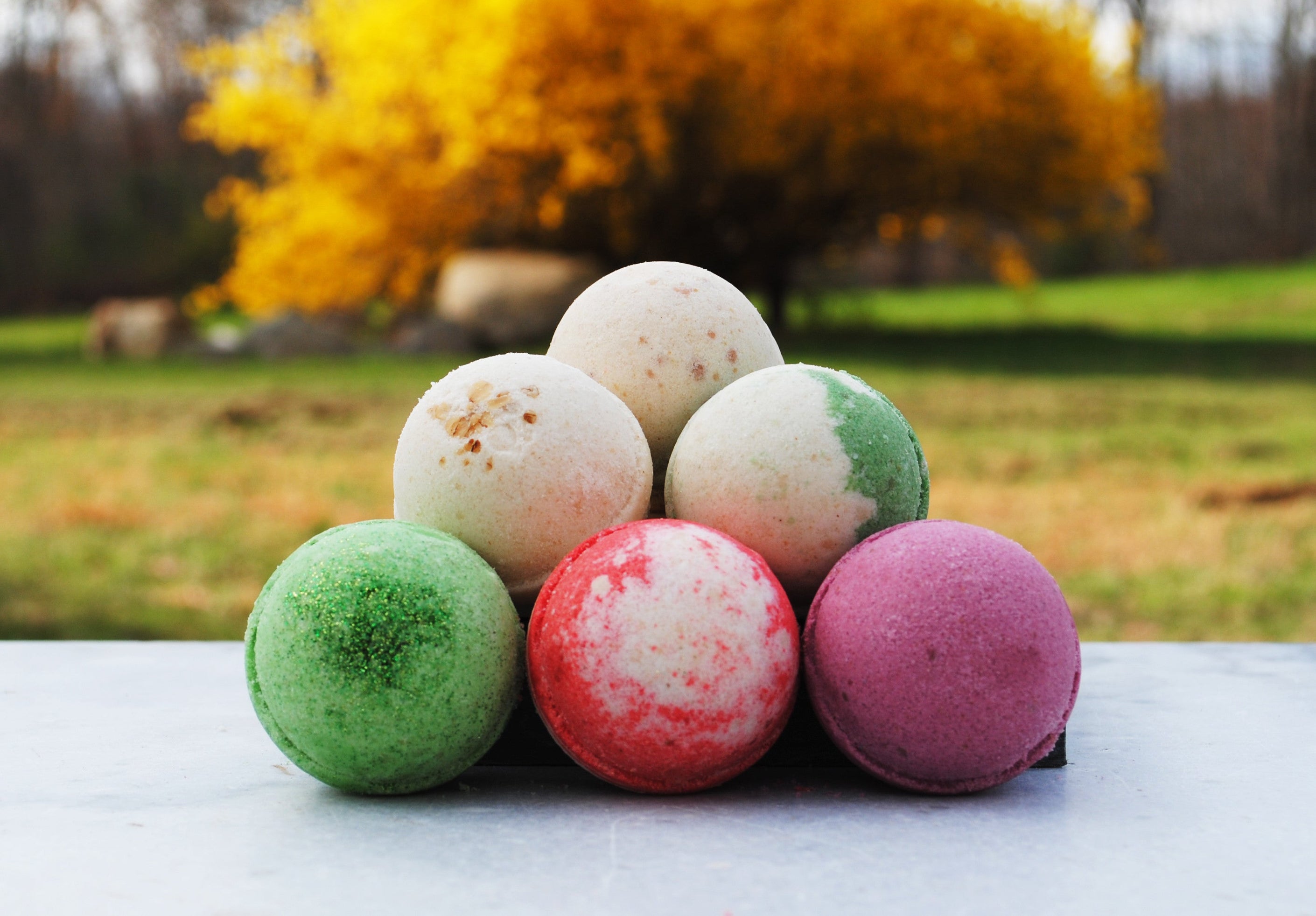 How Do Bath Bombs Work | Science & Anatomy – Legend's Creek Farm